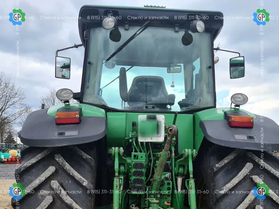 Стекло на спецтехнику - Стёкла и запчасти для John Deere 8430